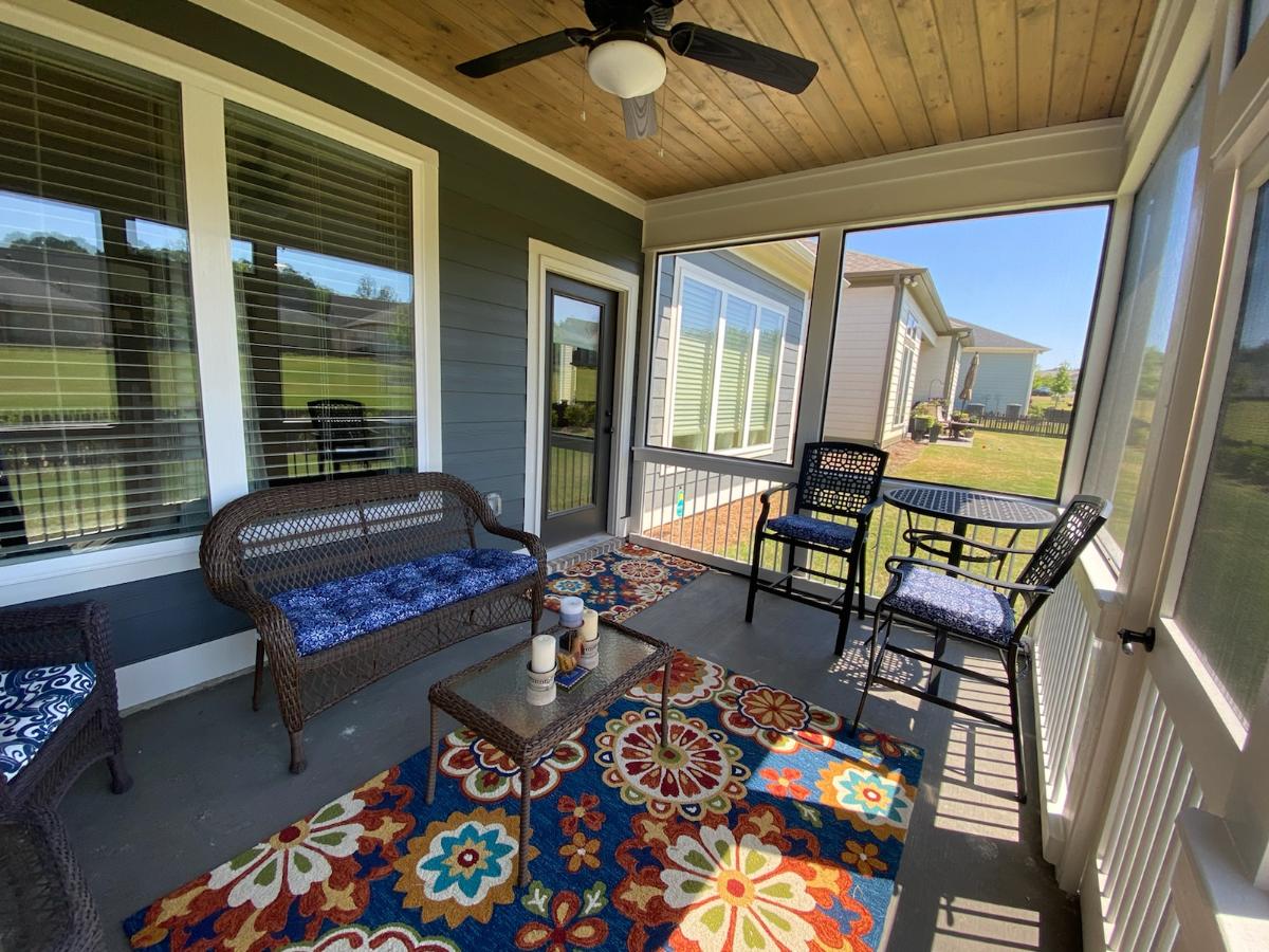 Hoover AL screened porch builders.