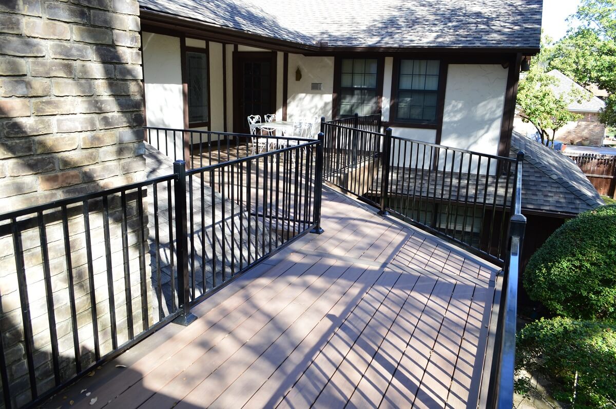 Elevated composite deck builder Richardson TX.
