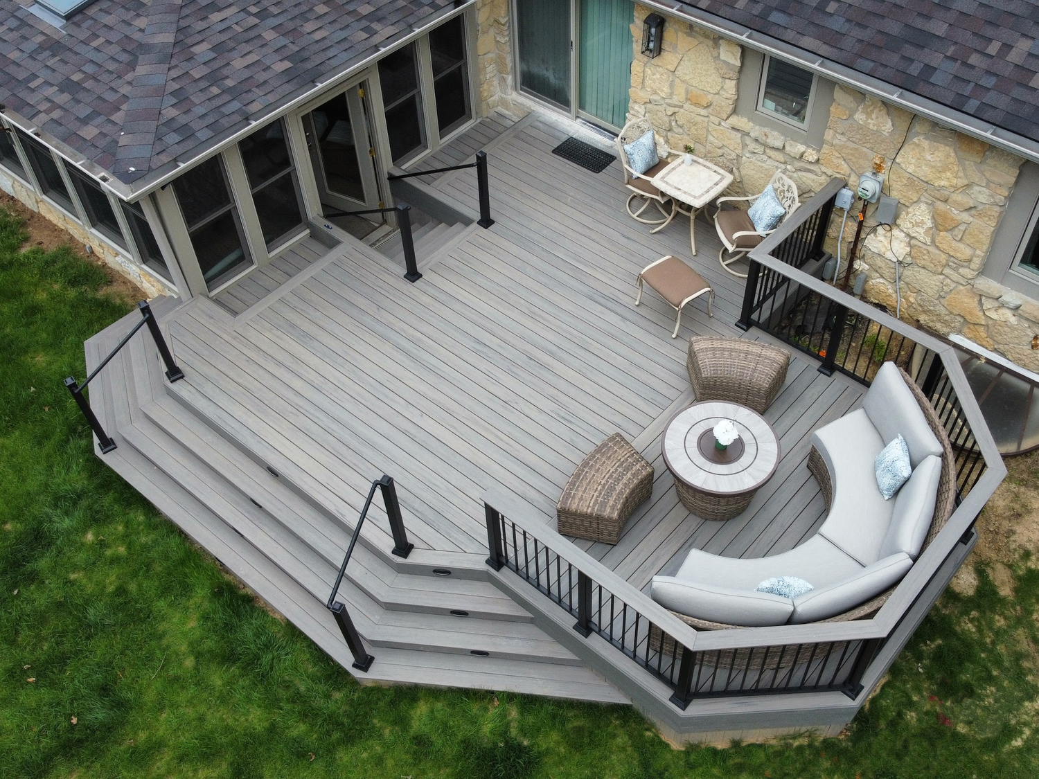 Composite & Vinyl Decks