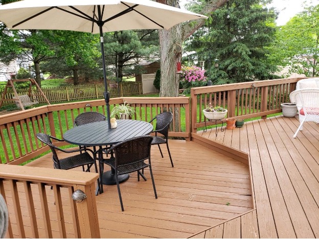 Choose Reliability & Excellence in Your Medina OH Deck Builder
