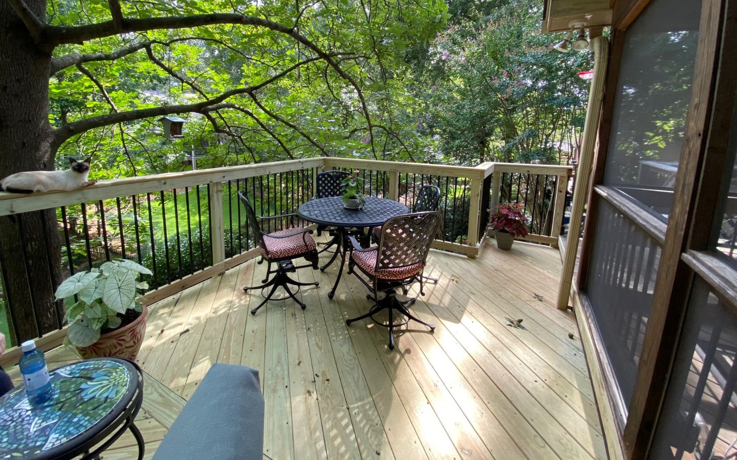 A side deck is a creative way to enjoy the outdoors