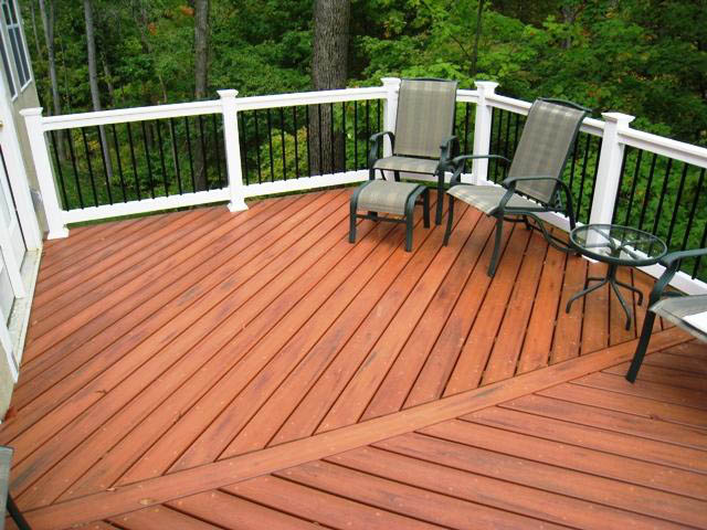 Composite & Vinyl Decks