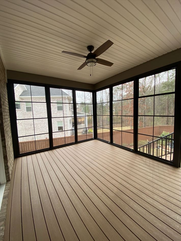 4 Track Windows & Rooms