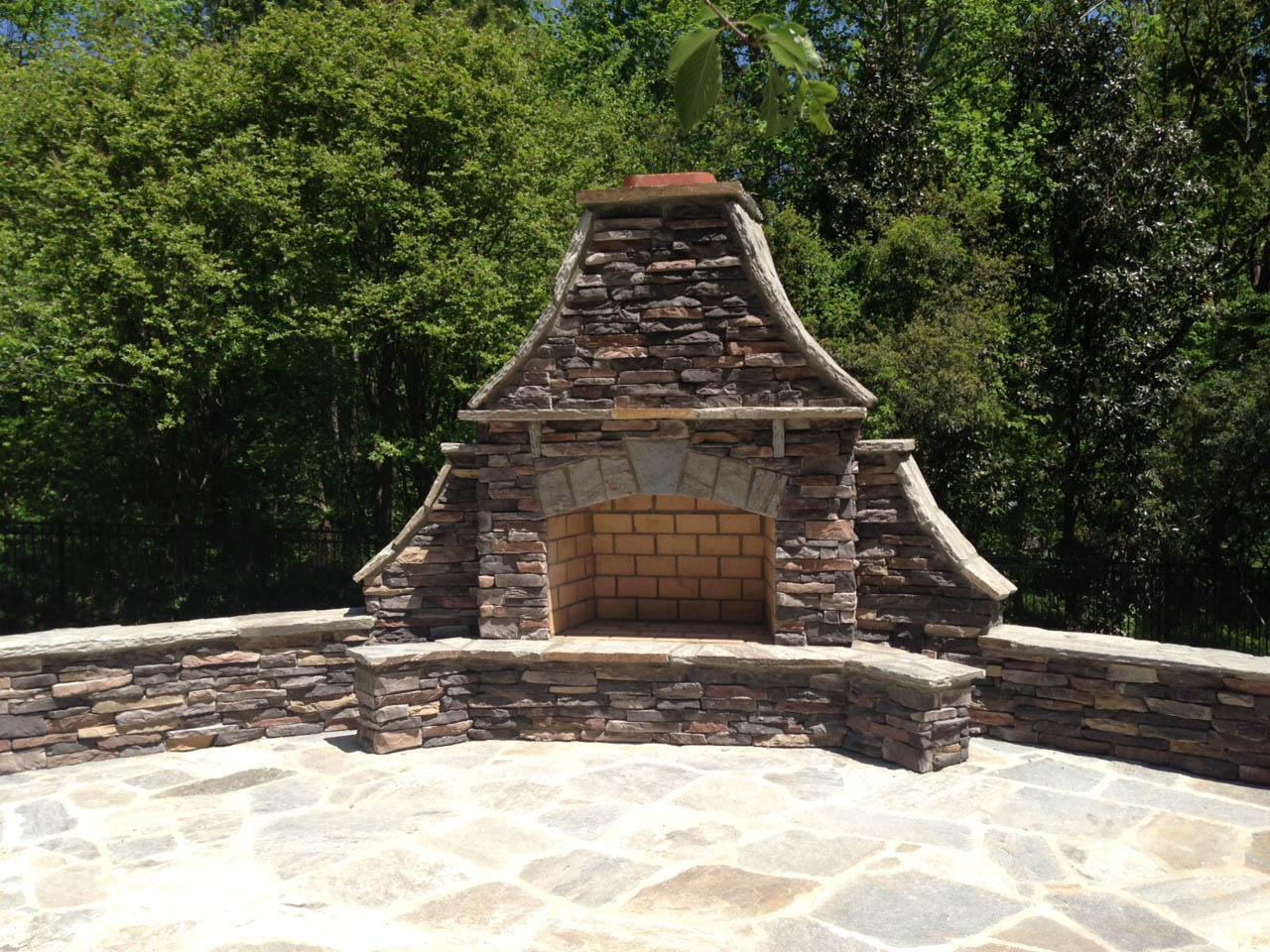 Outdoor Fireplaces & Fire Pits