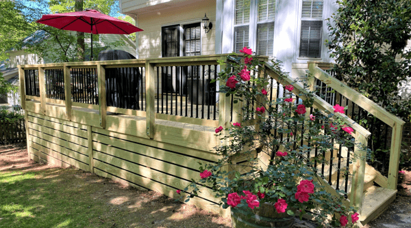 Six Steps to Take When Building A Backyard Deck