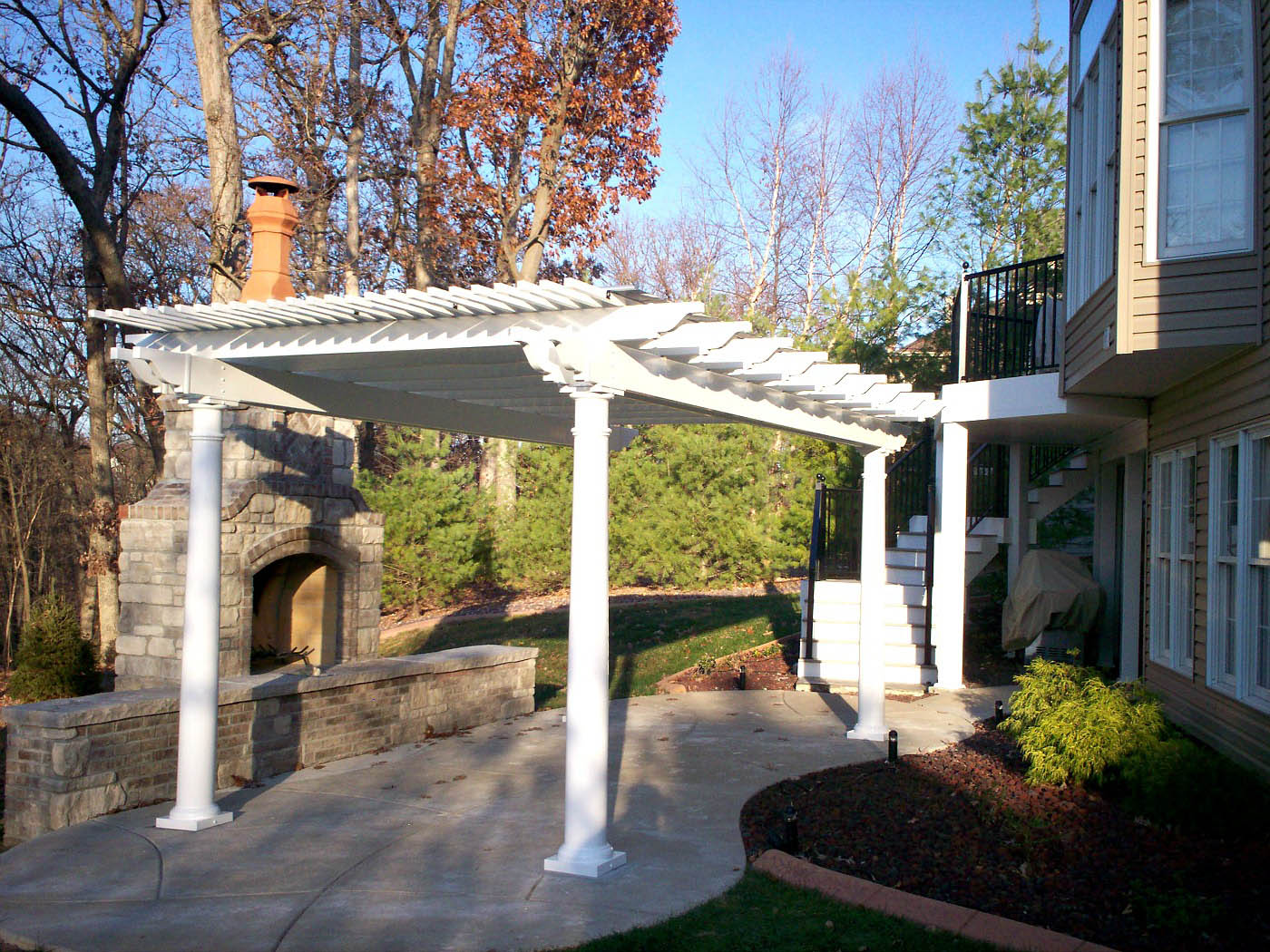 Stone Patios, Hardscapes and Retaining Walls