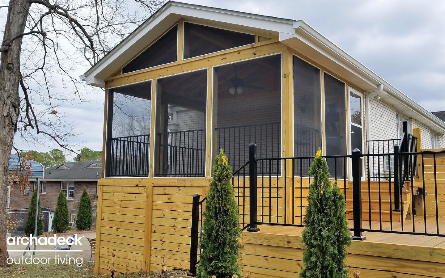 Embrace Outdoor Comfort with a Custom Chattanooga Screen Porch